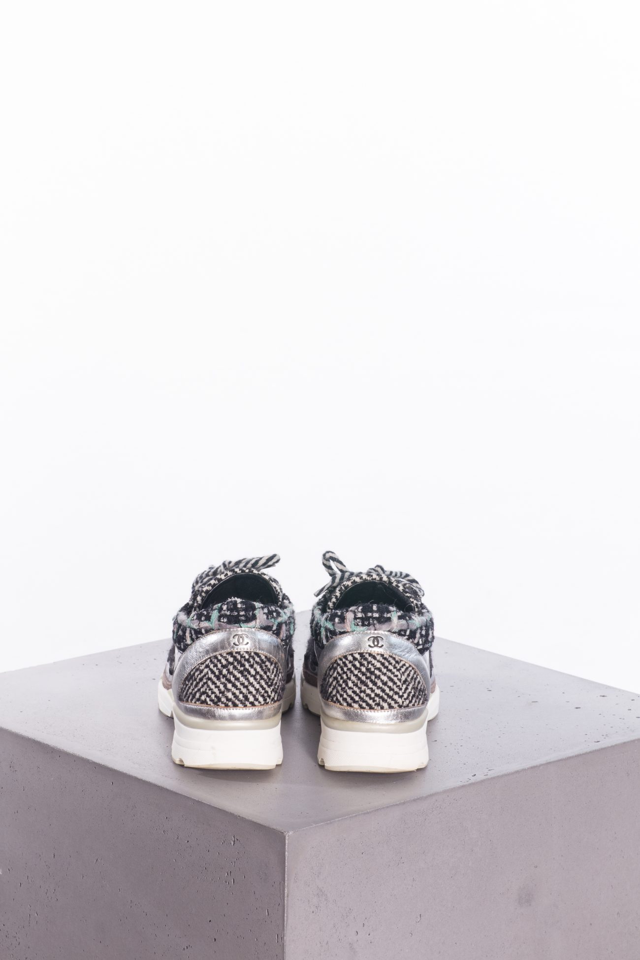 Chanel Sneakers, 37 - Huntessa Luxury Online Consignment Chanel Sneakers, 37 - Huntessa Luxury Online Consignment